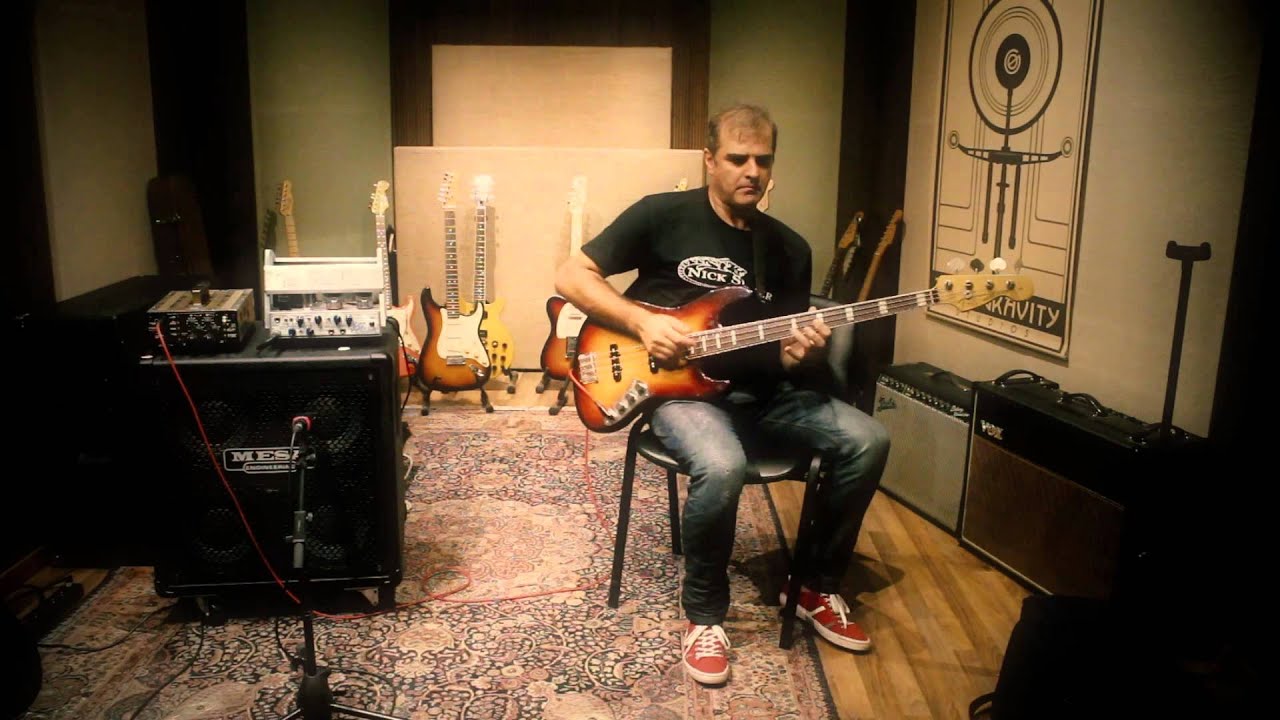 Nick Silver PIckups Alligator Underwound Middle - YouTube