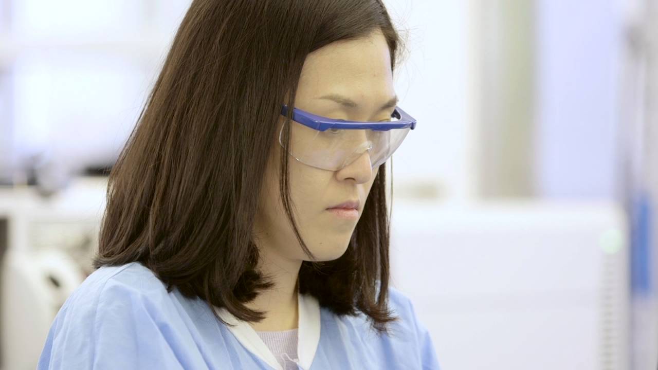 Biological detectives use Big Data to track disease progression - YouTube