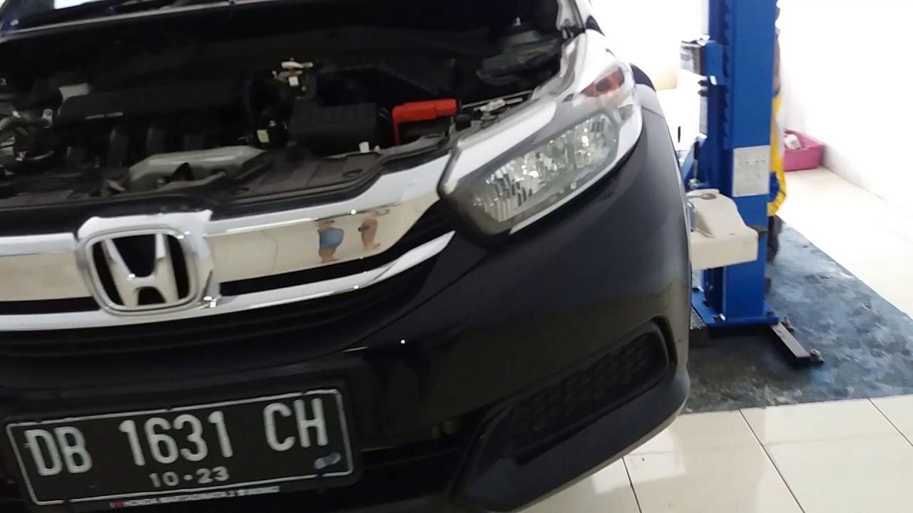 Mobilio S # service 01/1000 km - YouTube