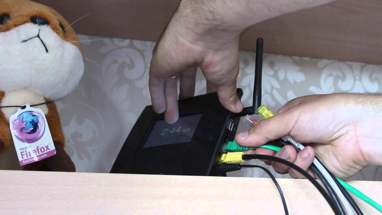 Amped Wireless TAP-R2 Touchscreen Router Review - YouTube