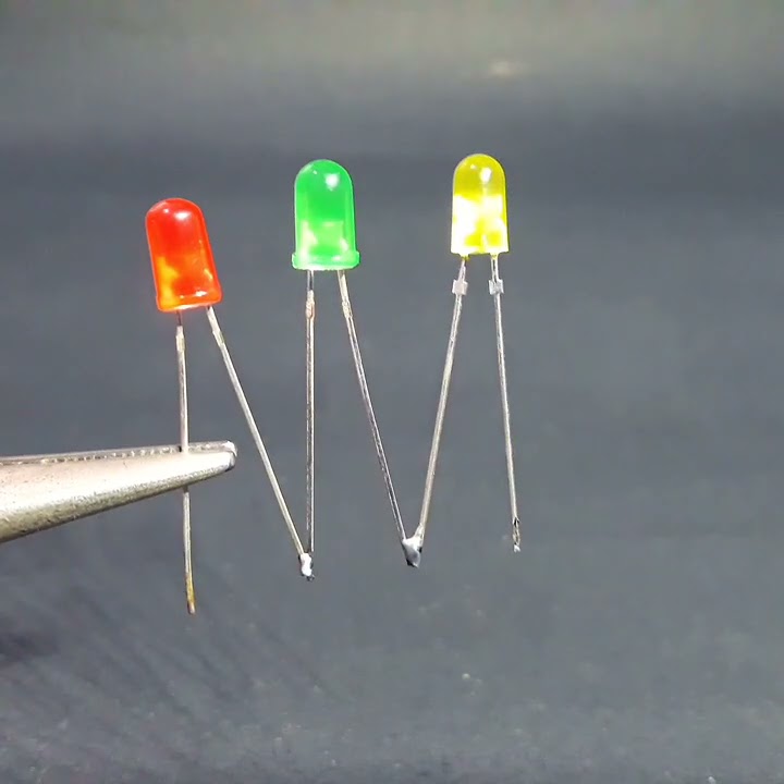 LED bulb series connection - YouTube