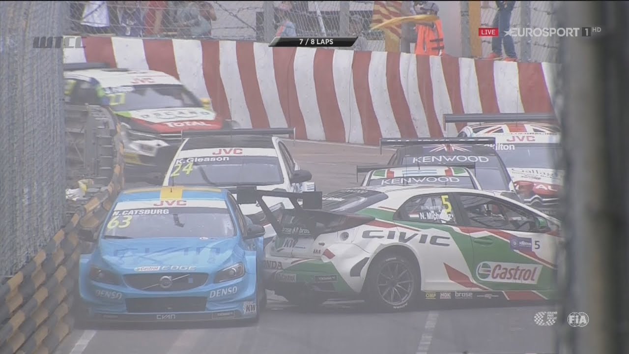 WTCC 2017. Race 1 Macau Grand Prix. Pile Up - YouTube