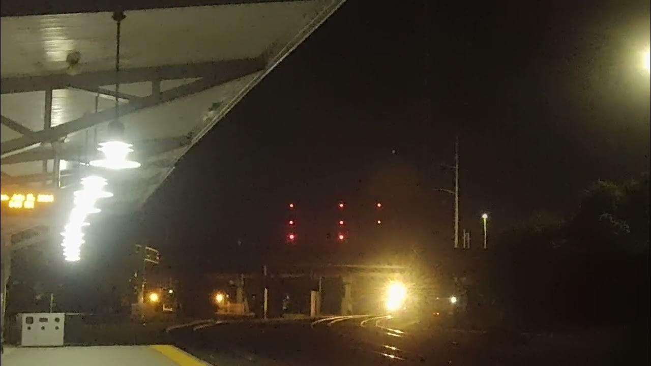 NS Light Power Move heads Westbound out of Lamberts Point to Portlock Yard - YouTube