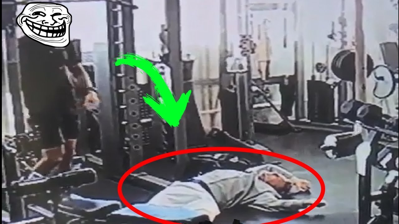 The man collapsed in the gym - YouTube
