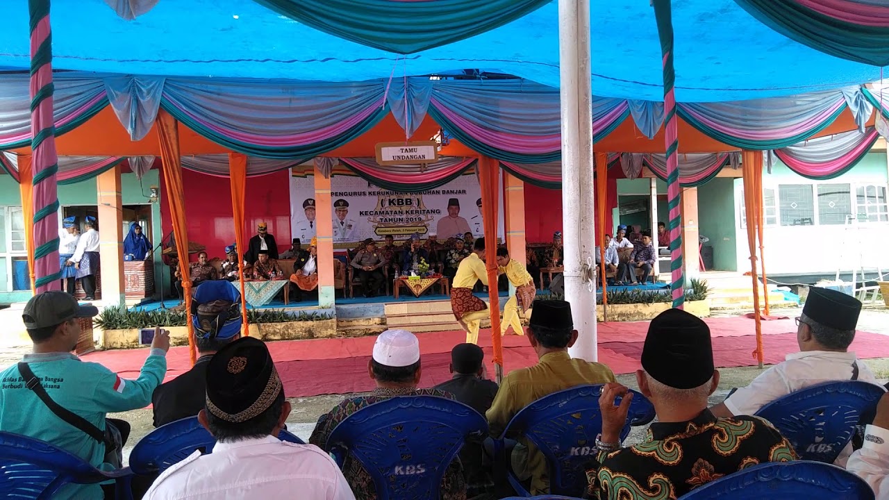Kesenian tradisional Melayu Riau - YouTube