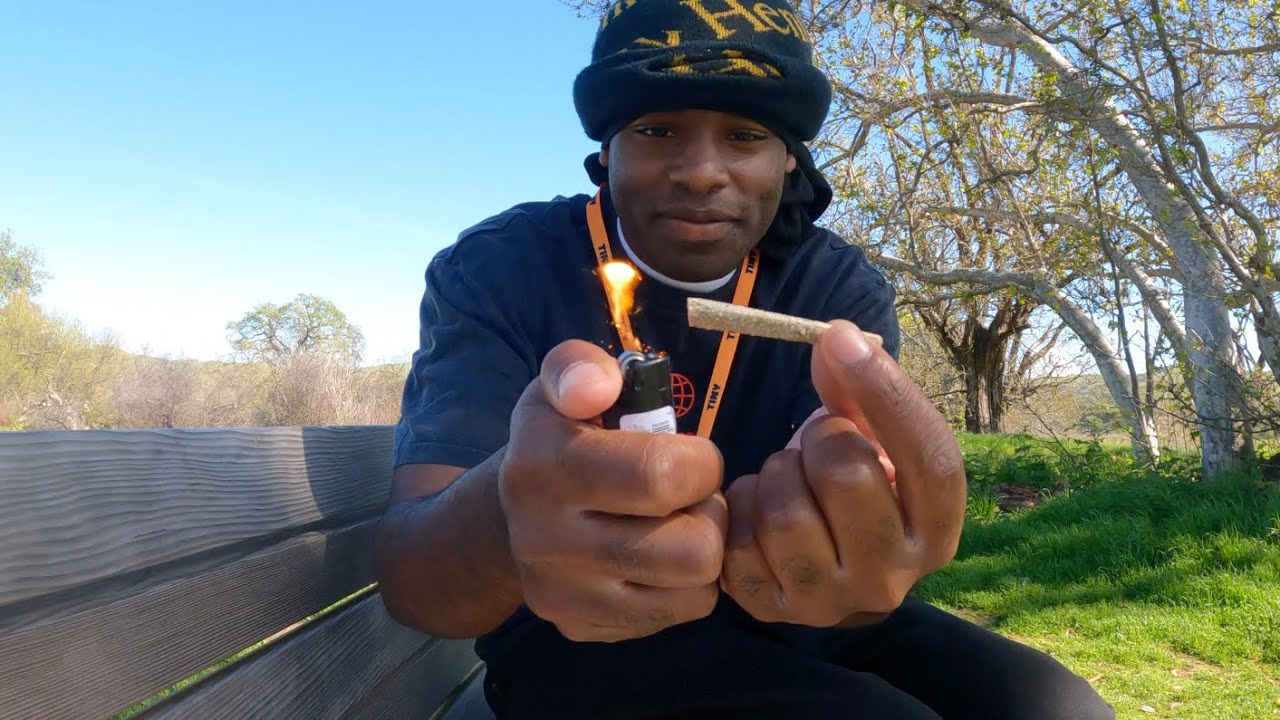 TRYING A BLACK MARKET VAPE CART Brand While On A Trail! *tiny carts ...