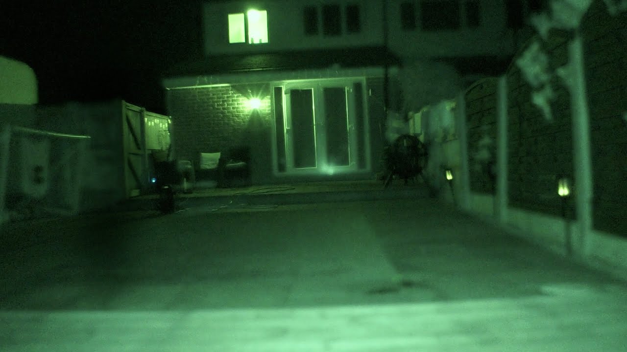 WORST NIGHT OF MY LIFE IN HAUNTED HOUSE - YouTube