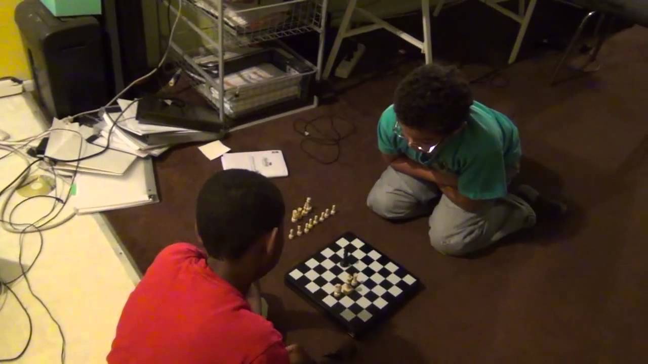 Andre Explaining 50 Move Rule - YouTube