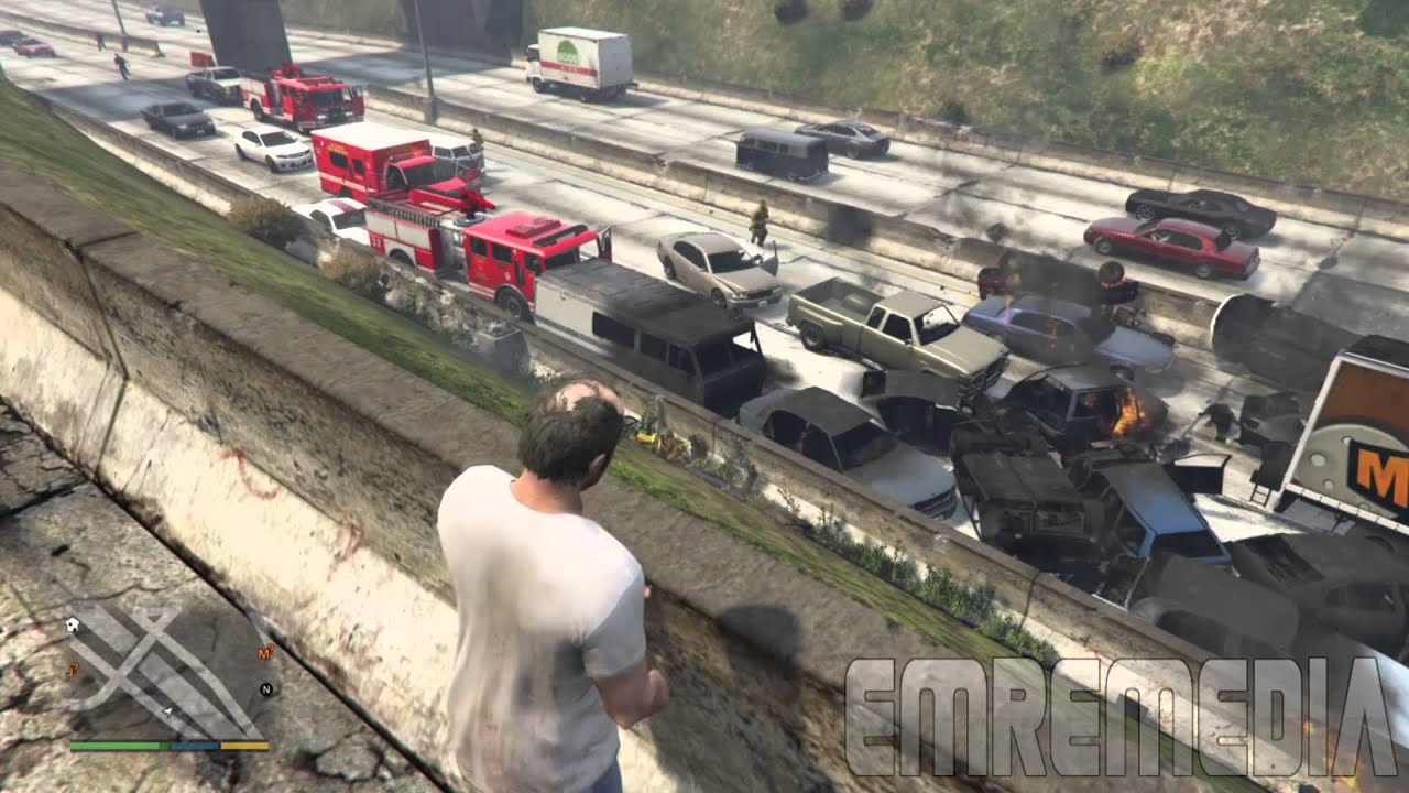 Grand Theft Auto V Highway Explosion Chain - YouTube