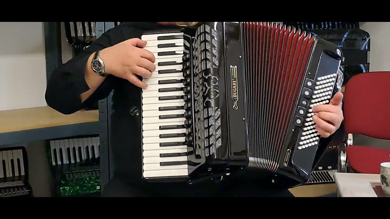 Klangprobe Akkordeon Bugari Seniorfisa 151 SE - YouTube