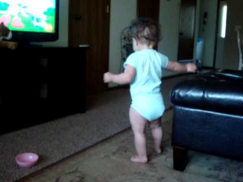 Dancing to Dora - YouTube