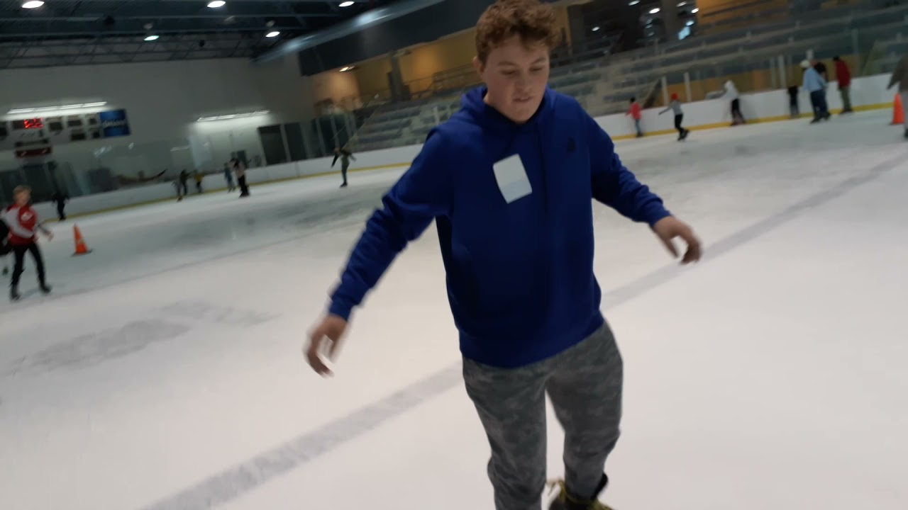Springfield Ice Skating 3 - YouTube