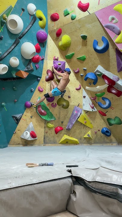 7C LevelUp gym #climbing #bouldering #climb #climber #gym - YouTube