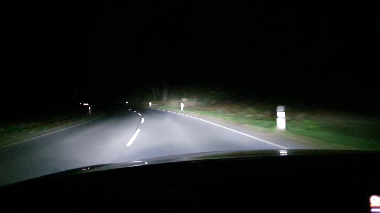 Audi A6 4G Fernlichtassistent - YouTube