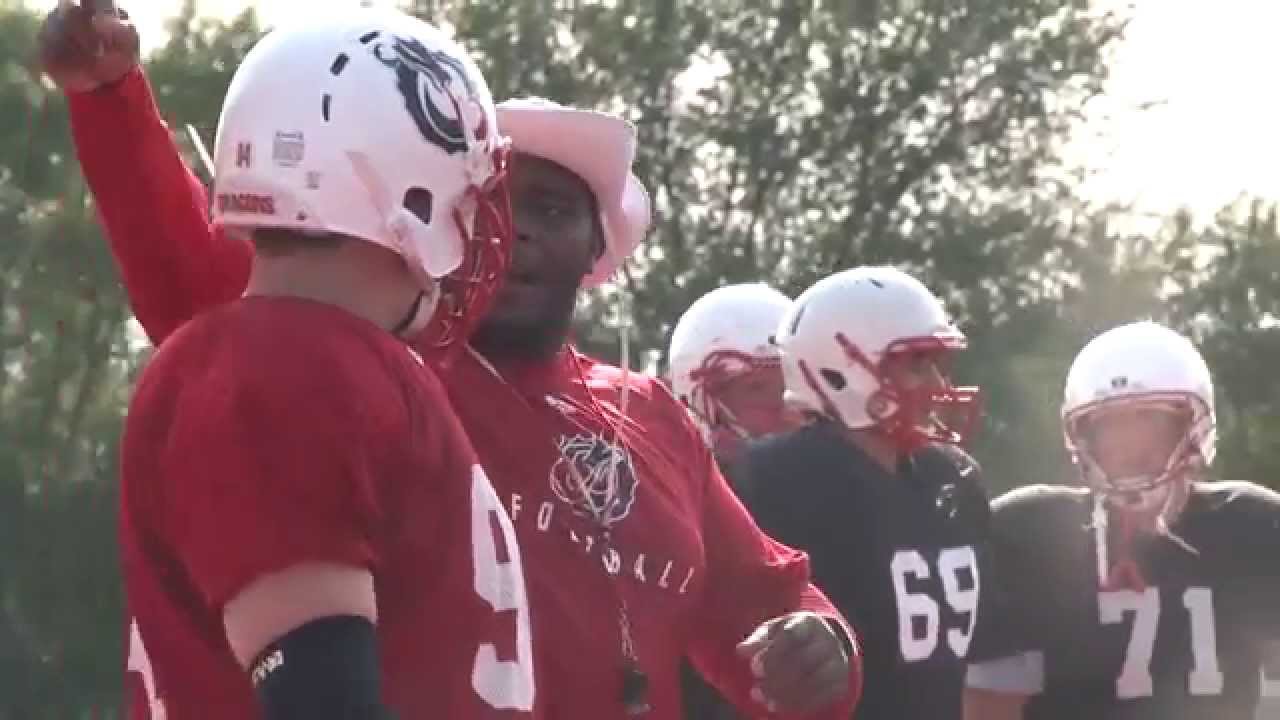 Meet New @MSUM_Football D-Line Coach Tristan Johnson - YouTube