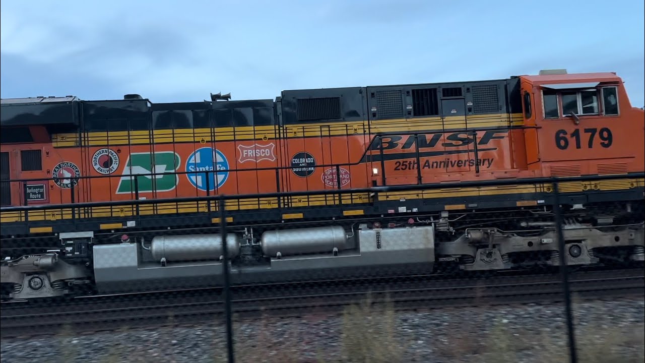 BNSF 6179 (25th Anniversary) in Laporte, IN - YouTube