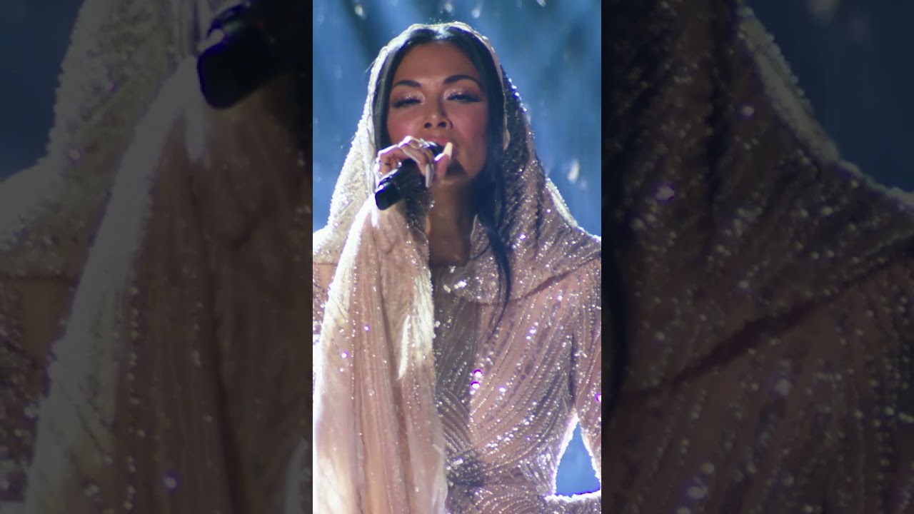 Nicole Scherzinger Performing DUET on the Masked Singer - Dream on ...
