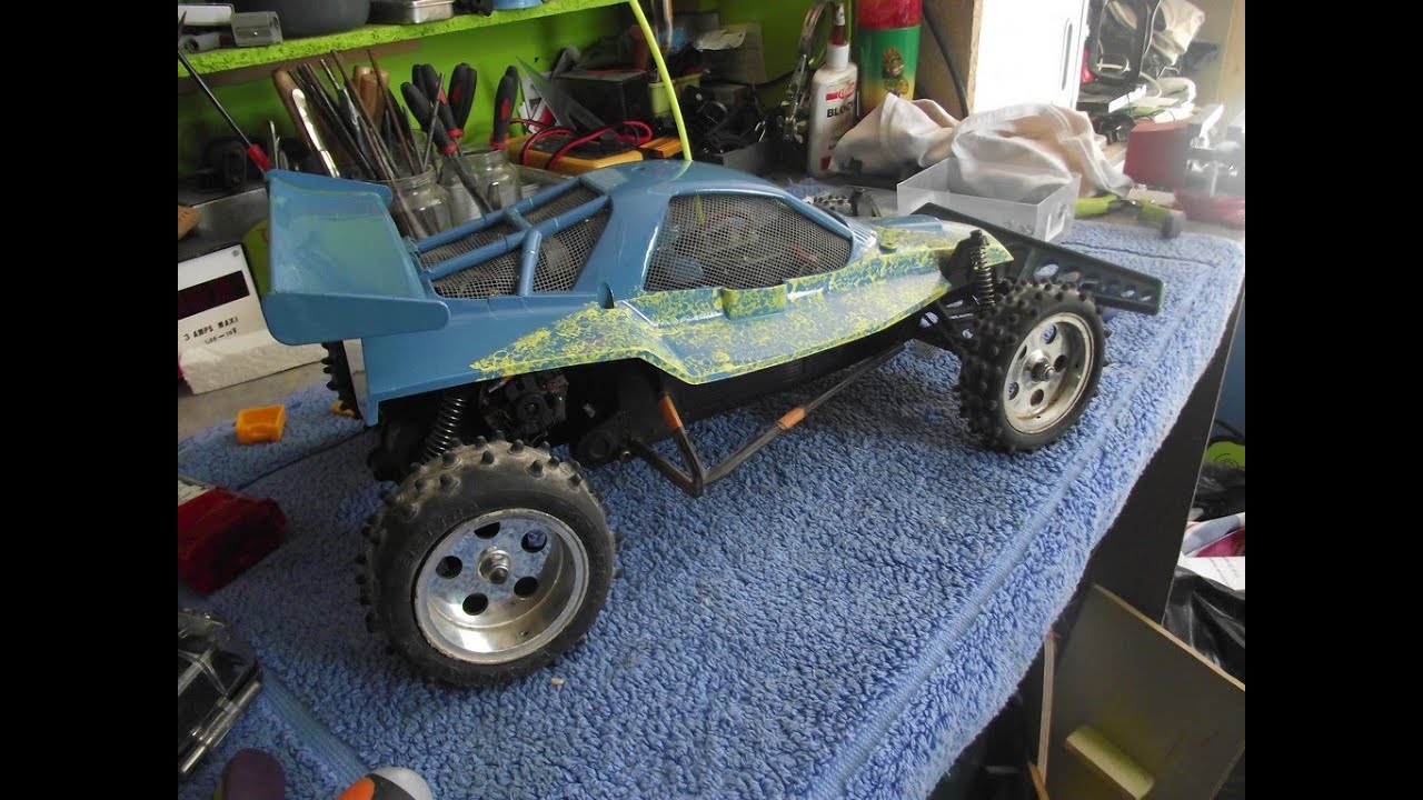 voiture rc tamiya Road Runner II, Rockbuster - YouTube