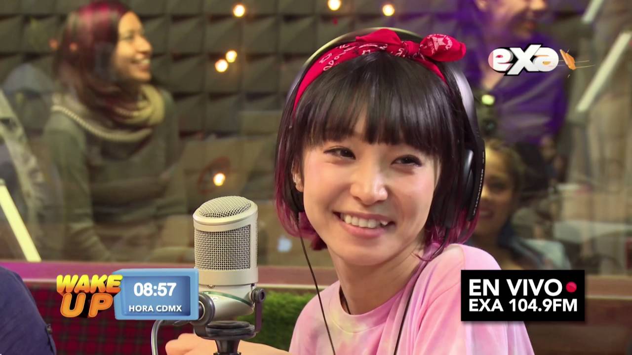 ENTREVISTA LISA J POP EN WAKE UP - YouTube