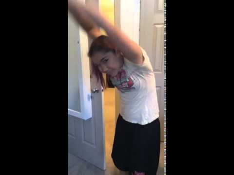 Awesome double jointed girl - YouTube