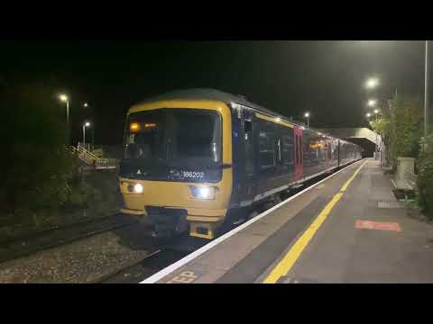 FGW/GWR Class 166 166202 is seen departing Trowbridge with mega tones ...