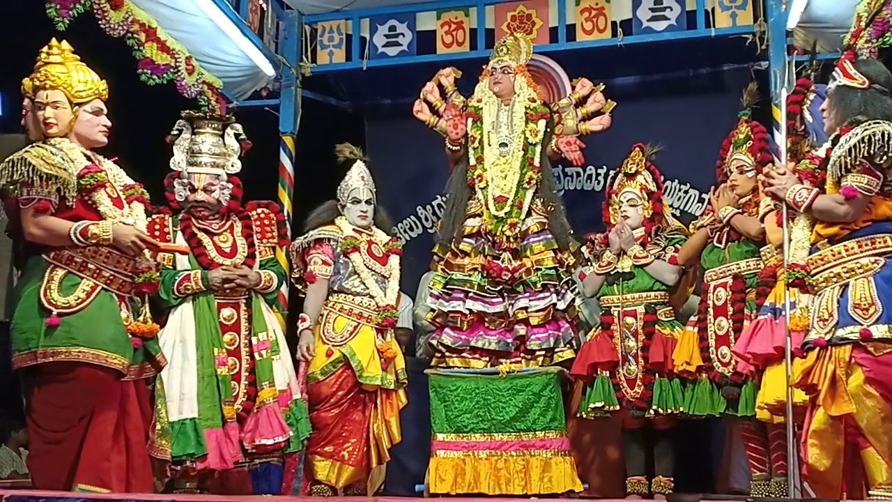 Devi mahatme at kaikamba - YouTube