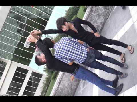 EDiK ve Yaxin UwaxLaR