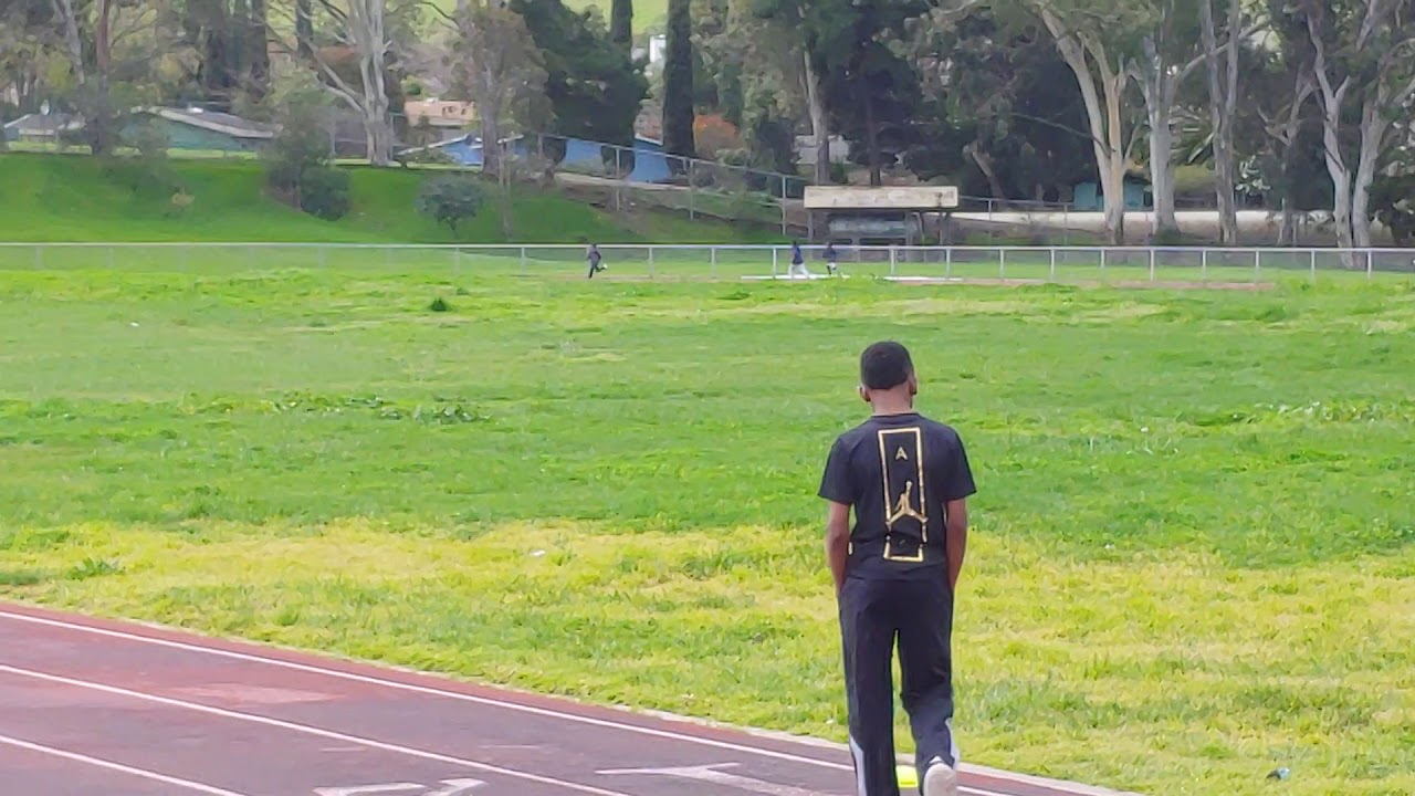 400m sprint practice on pace - YouTube
