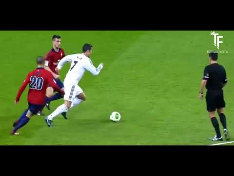 РОНАЛДУ ИЗДЕВАЕТСЯ НАД СОПЕРНИКАМИ