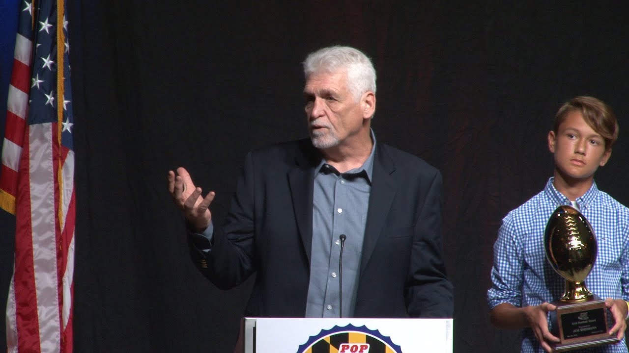 Joe Ehrmann Accepts the 2019 Pop Warner Gold Football Award - YouTube
