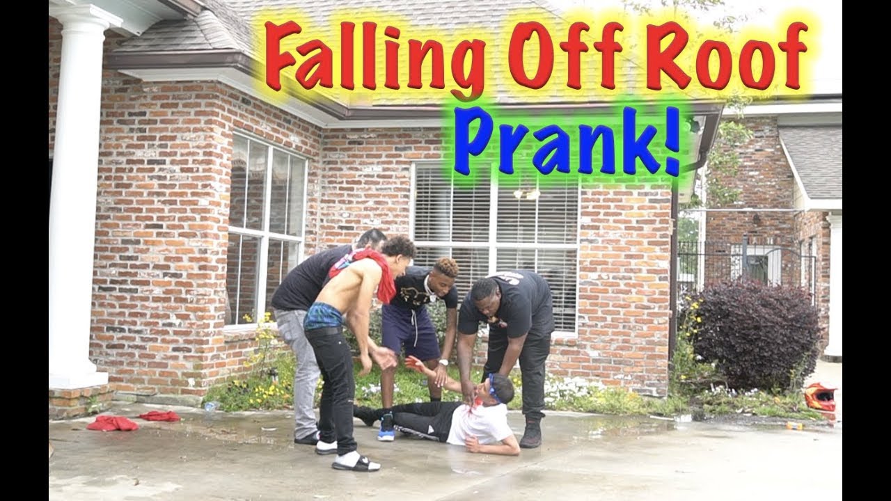 FALLING OFF ROOF PRANK! on Funnymike & Lottysquad! - YouTube