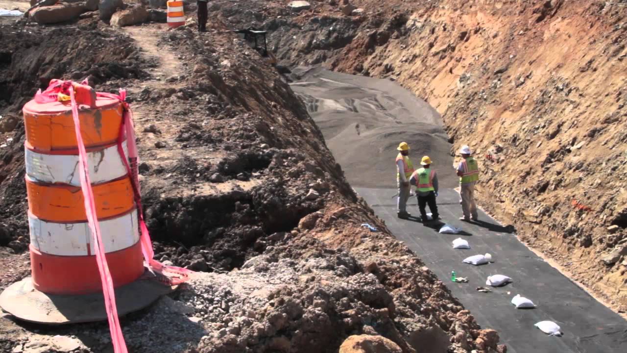 Riverlite® as Backfill Reduces Load on Culvert - YouTube