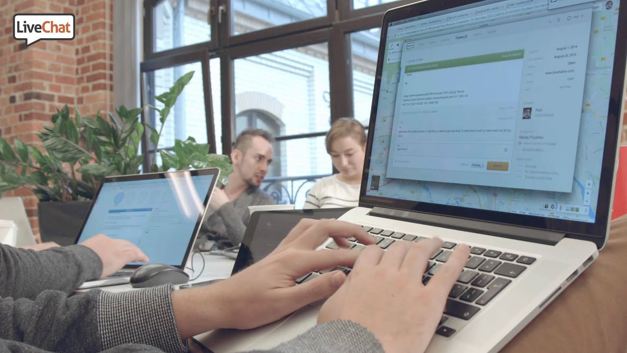 LiveChat in the Customer Support Department - YouTube