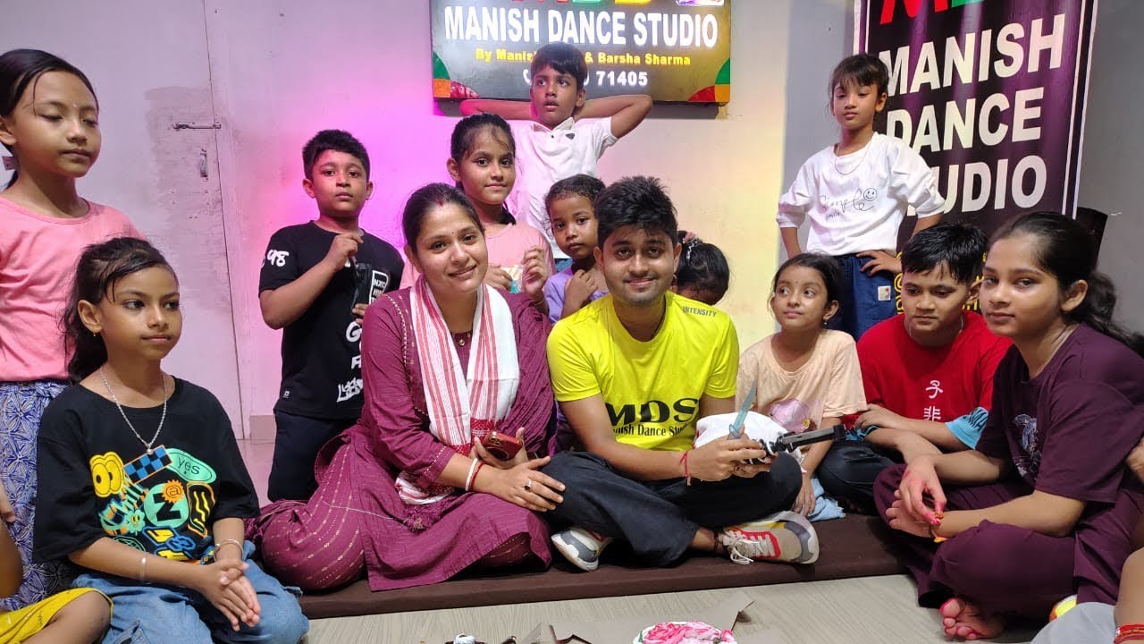 5th September 2025 unique & interesting surprise for dance teacher by students | Manish Dance ...