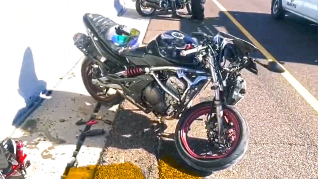 NEW BIKERS SHOULD WATCH THIS - Epic & Crazy Motorcycle Moments - Ep ...
