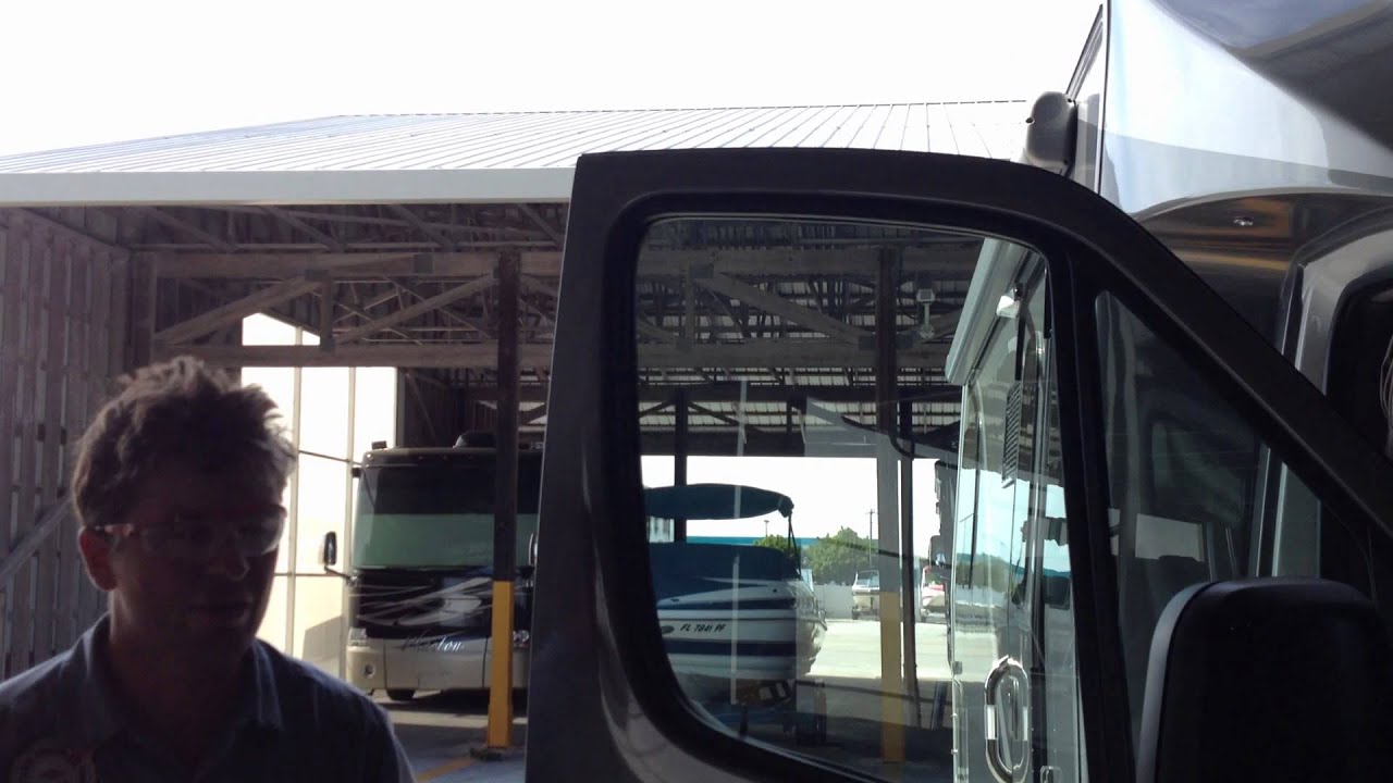 How to Install windshield on a 2014 Mercedes Sprinter motorhome ...