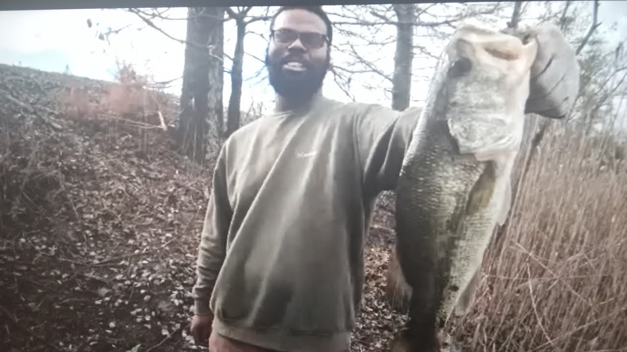 Catch N Cook Channel Catfish N Chips ( Tony caught Huge Largemouth bass ...