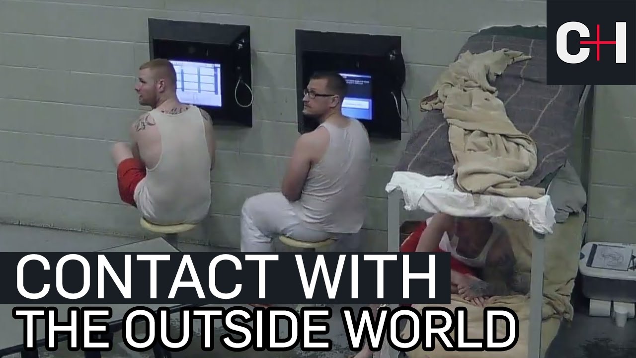 Inmates Contacting With Love Ones Outside of Prison | 60 Days In - YouTube