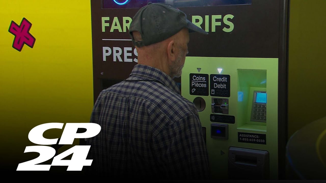 Presto vending machines on TTC not working - YouTube