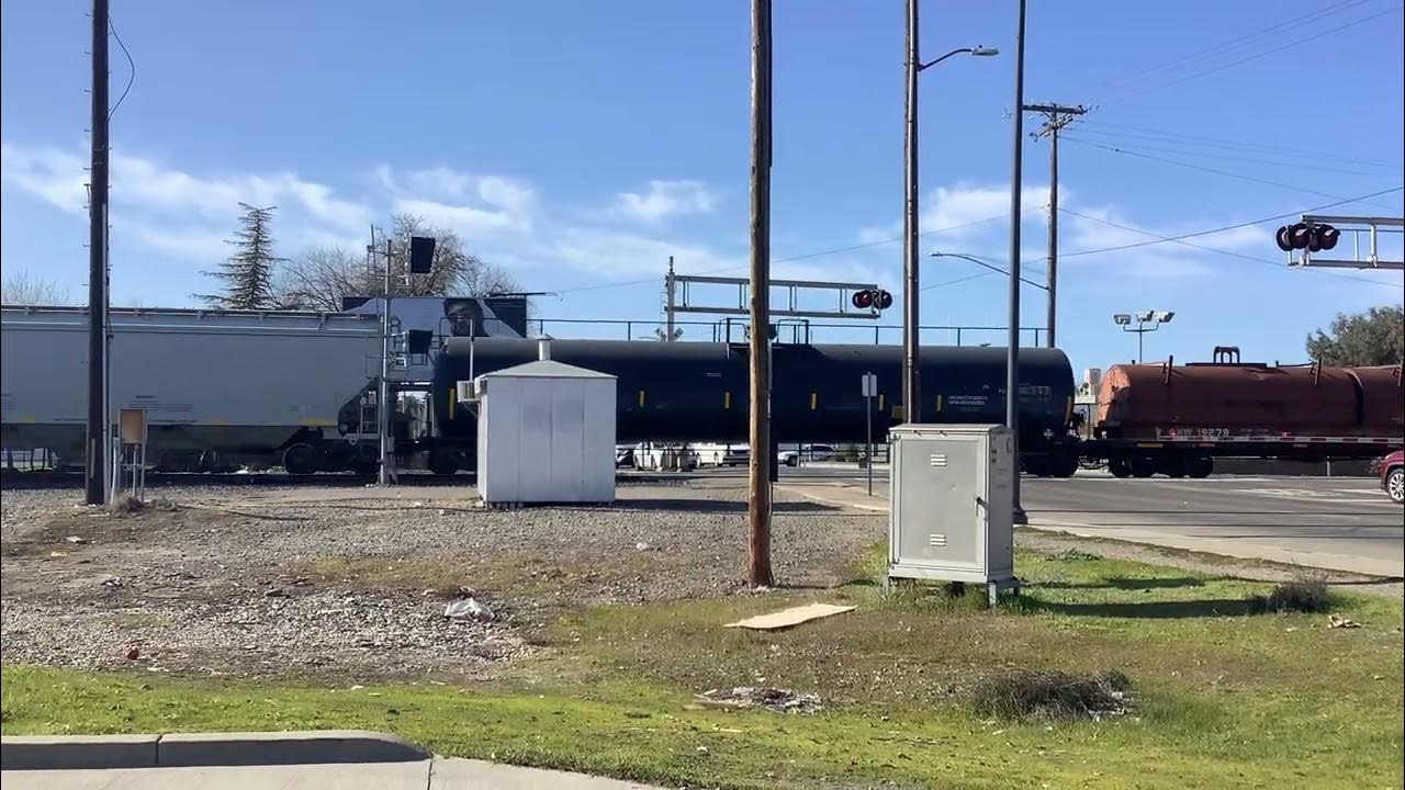 UP 5966 Manifest Train with DPUs South, Lodi Avenue, Railroad Crossing, Lodi CA (Read ...