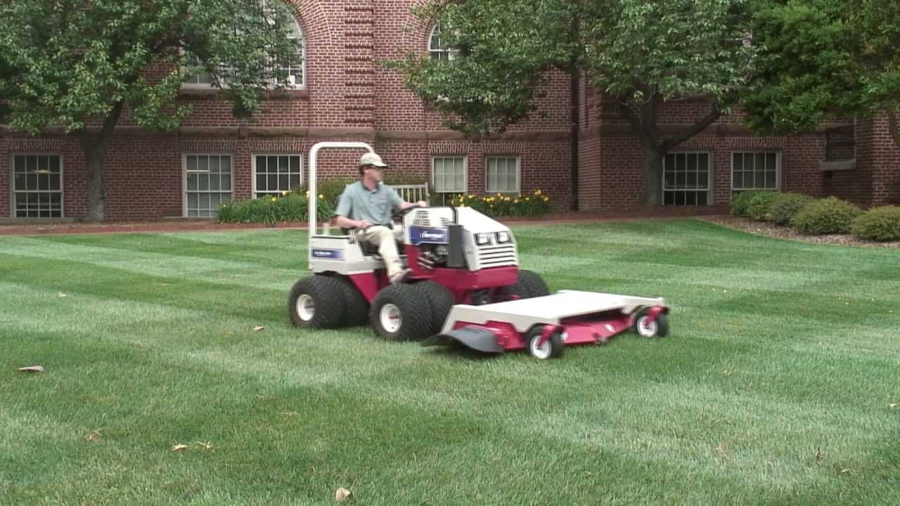 Video - VENTRAC Side Discharge Finish Mower HM/HP Series