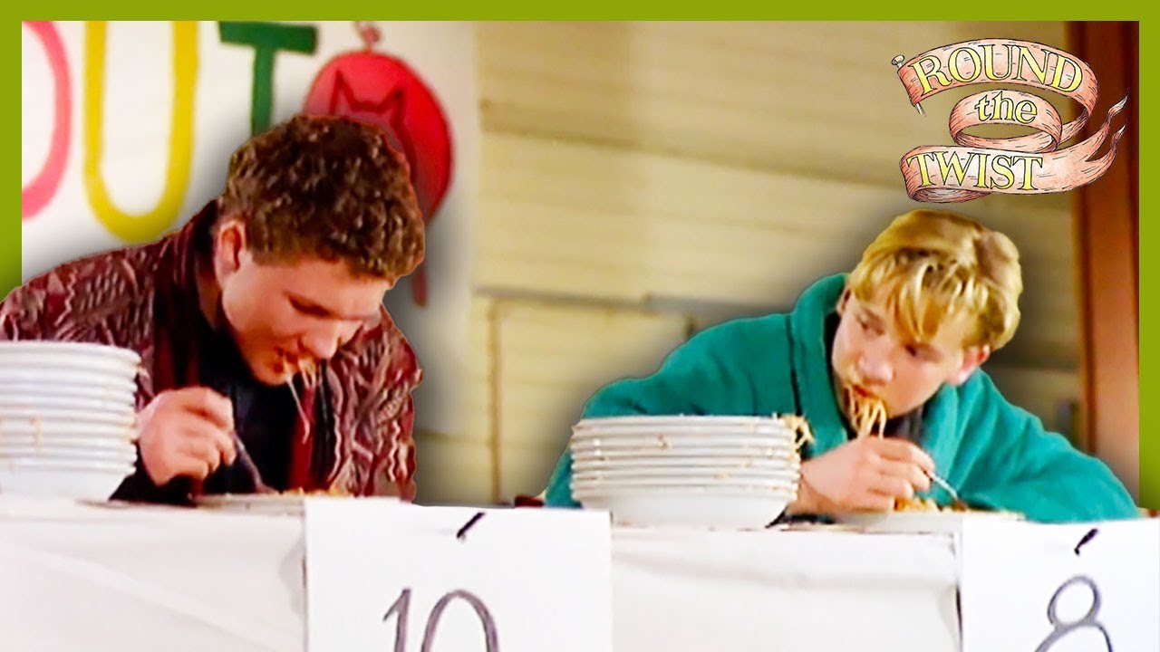 The Annual Spaghetti Pig Out! 🍝 | Round The Twist - YouTube
