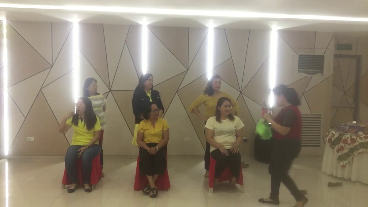 parlor game 3 balloon game - YouTube