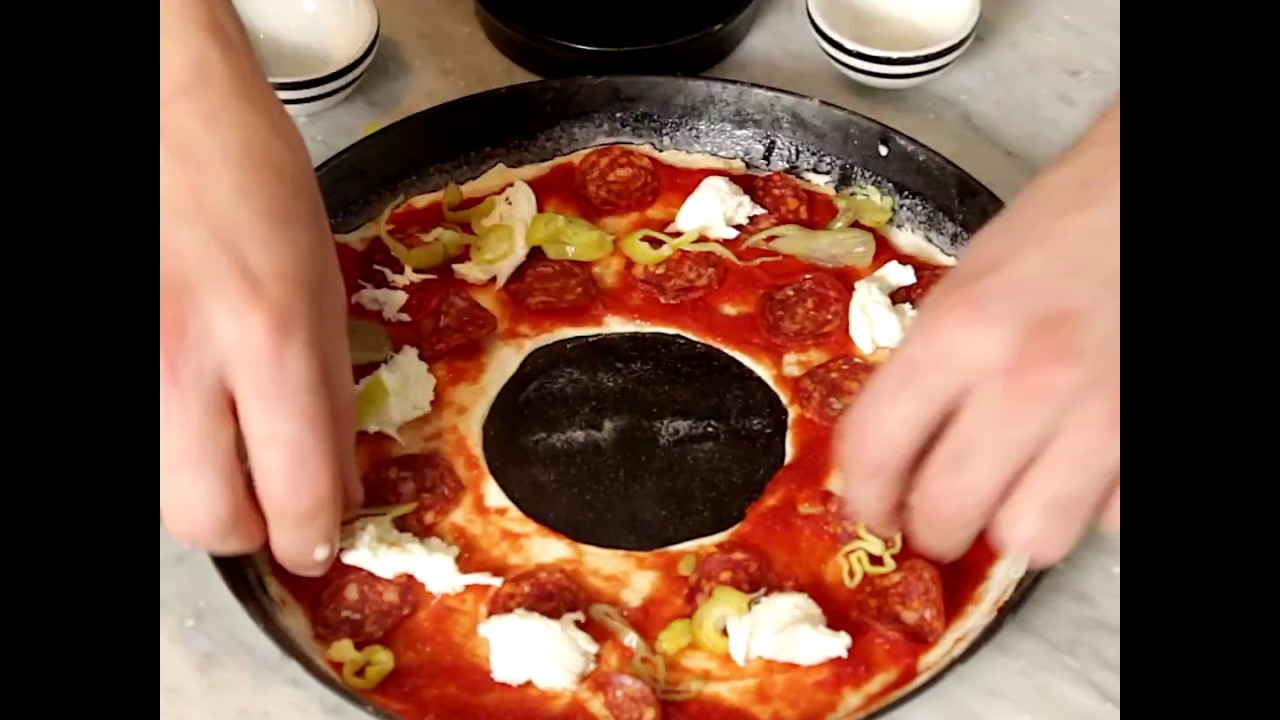 Leggera American Hot - PizzaExpress - YouTube