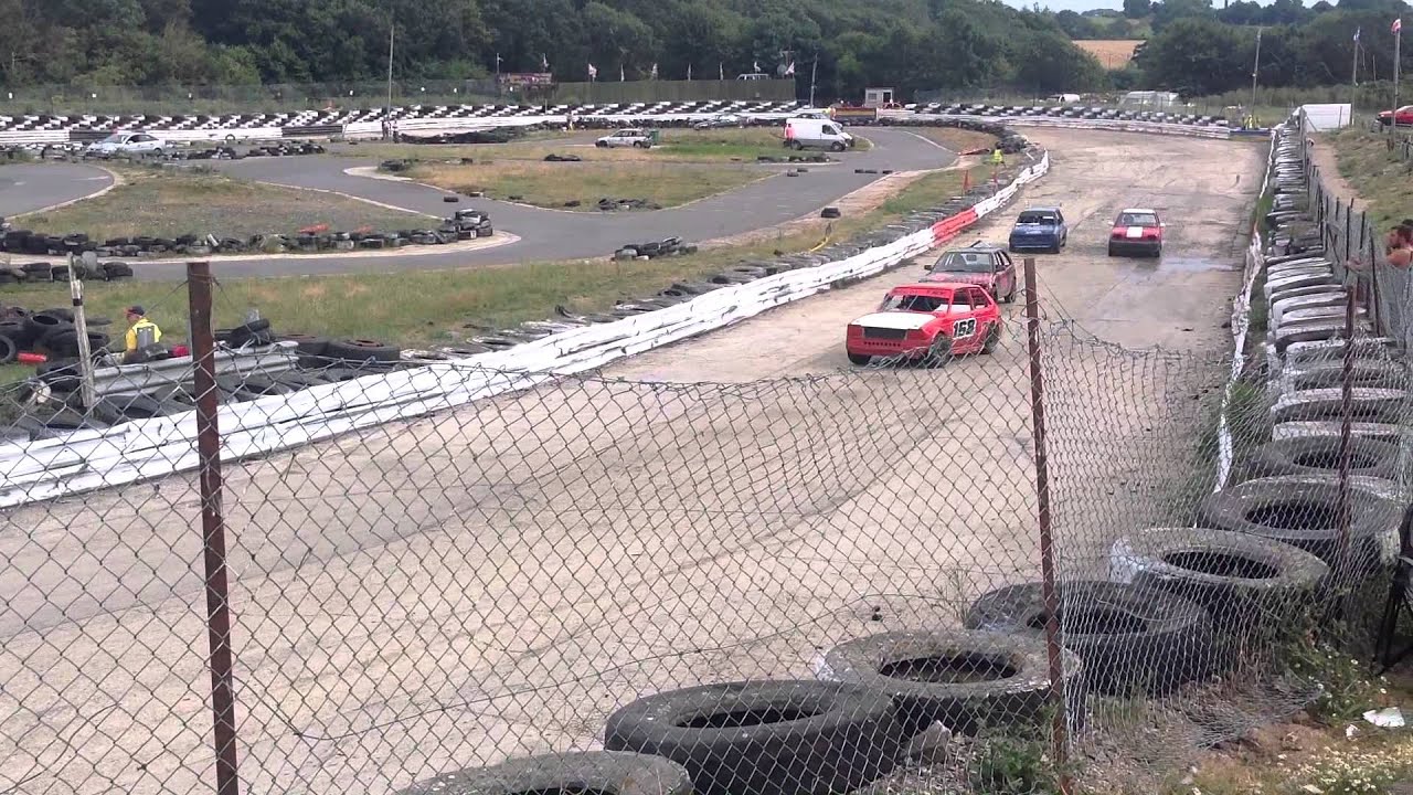 Charlie Sayers 2 Litre Hot Rods Race 3 (trackside) Angmering Raceway 27 ...