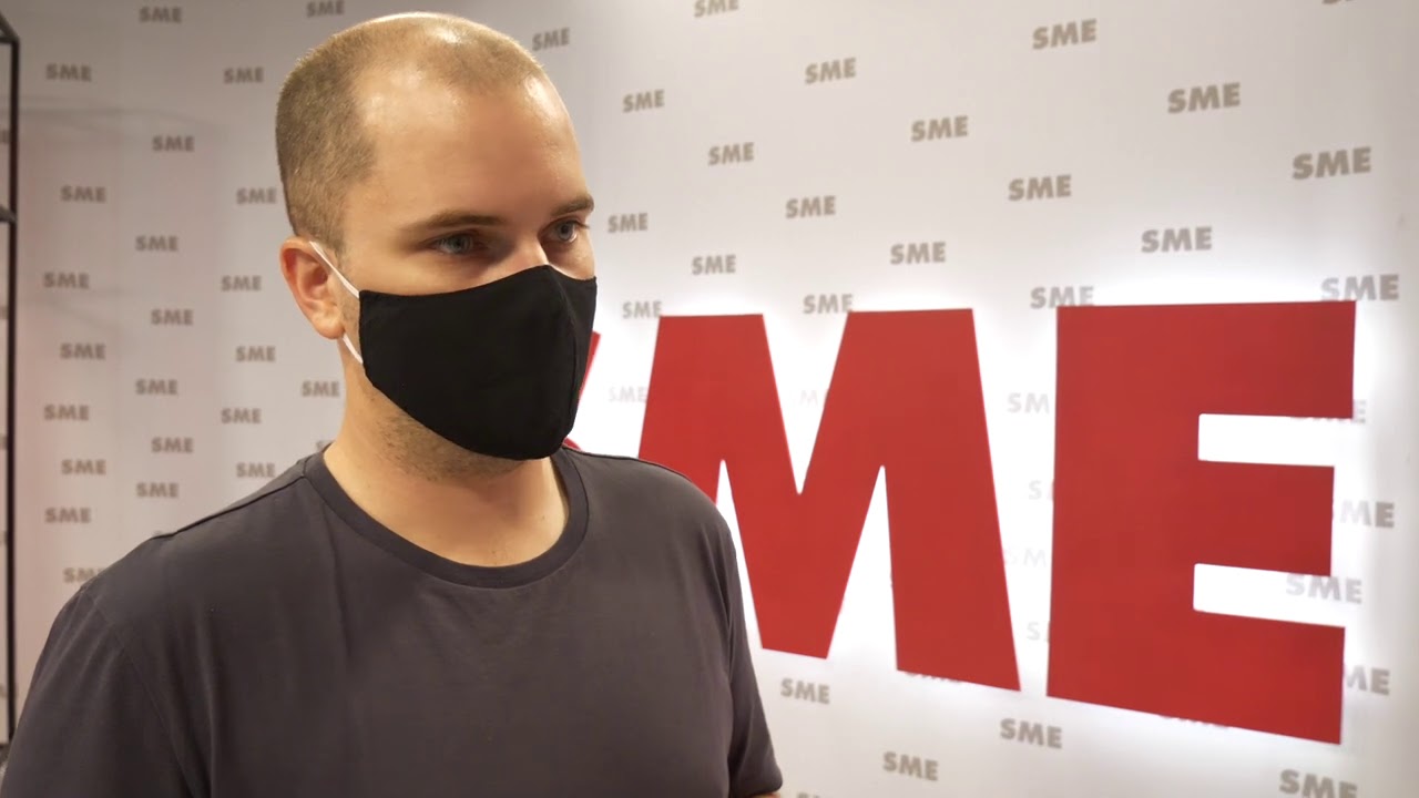 Adam Valček o výpovediach Moniky Jankovskej - YouTube