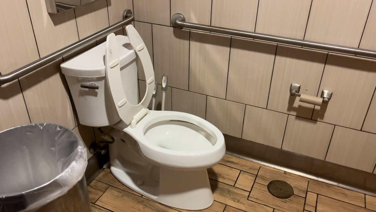 December 25, 2023 (CHRISTMAS DAY): Men’s Restroom @ Home Cooking Chino ...