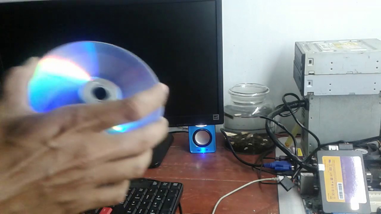 Instal ulang komputer dengan menggunakan Disc DVD. windows 7 32 bit ...