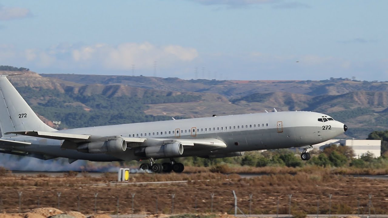 Smoky B707 [Sound HD] Landing Take off Torrejón Air Base. Israel Air ...