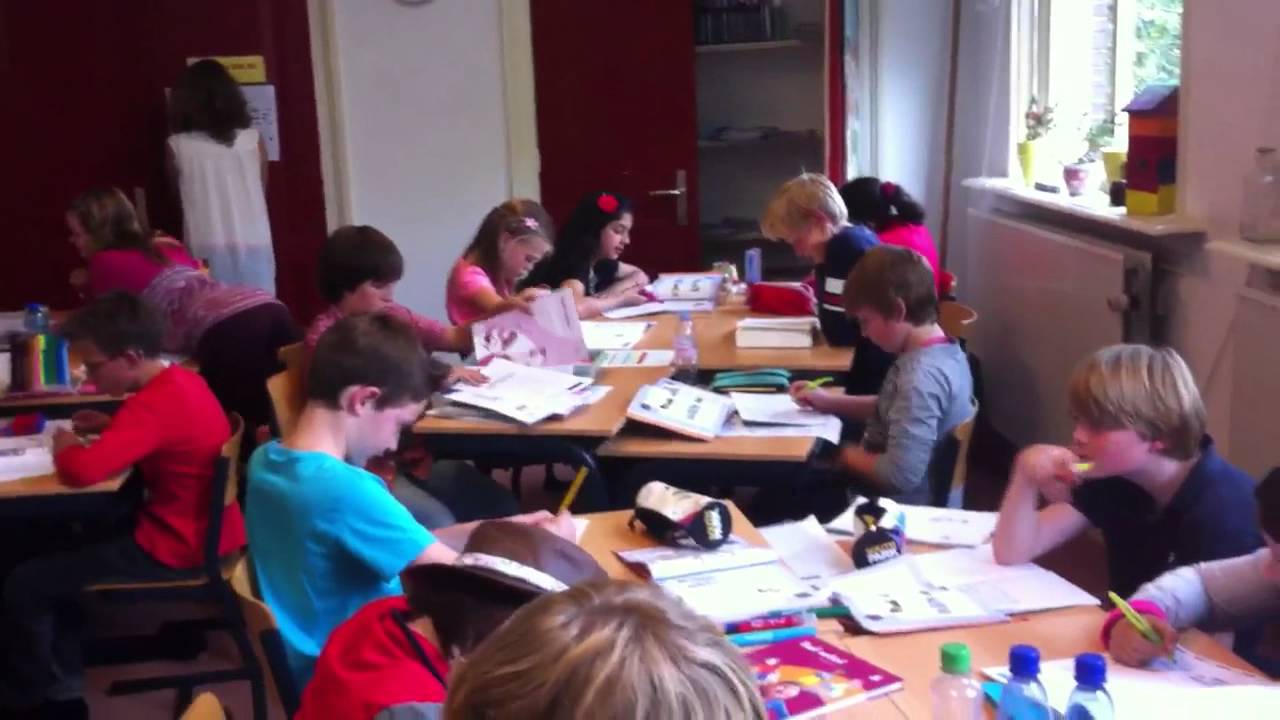 Rustig werken in de klas - YouTube